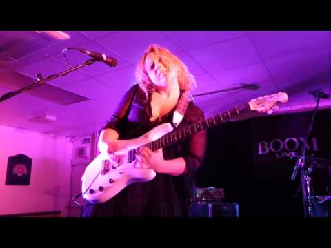 Chantel McGregor: M25 Stop named after the UK's largest car park - Boom ...