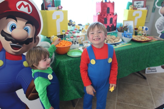 party love ♥: super mario bros birthday party