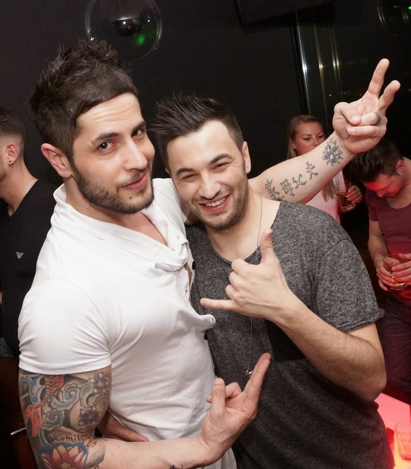 l'ex tronista Gionatan Gianotti e Max Celli al Bar Rouge di Basilea ...