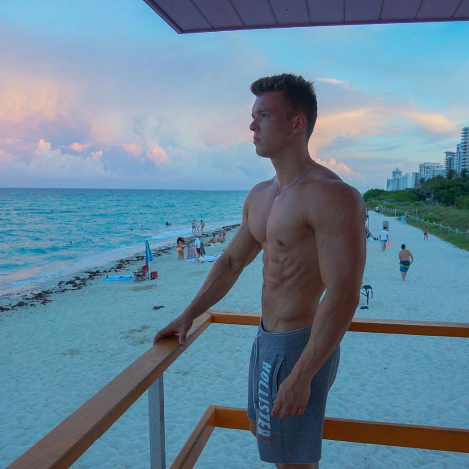 the beauty of male muscle: Joe