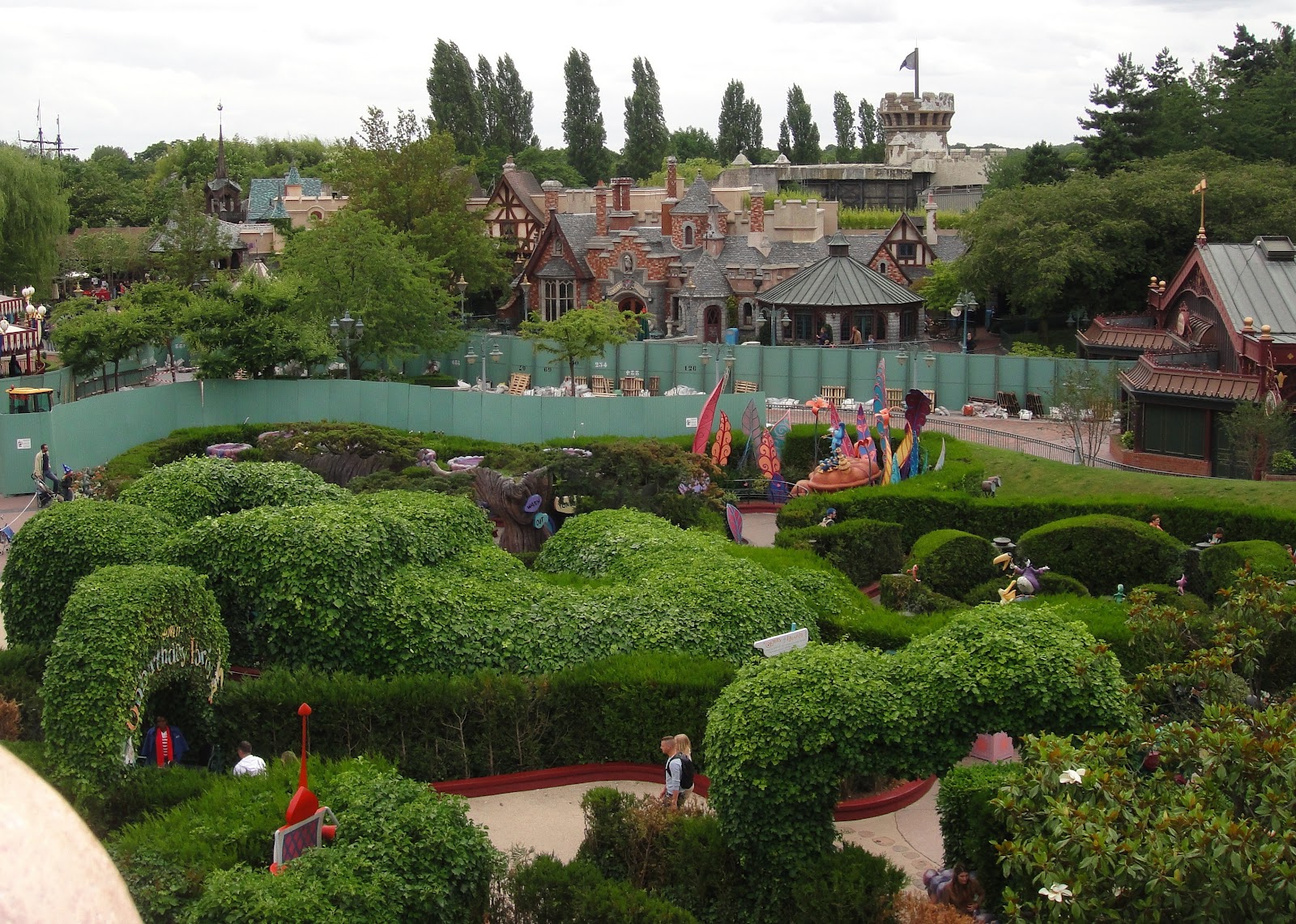 Alice's Curious Labyrinth- Disneyland Paris Wordless Wednesday - Post 50 RX