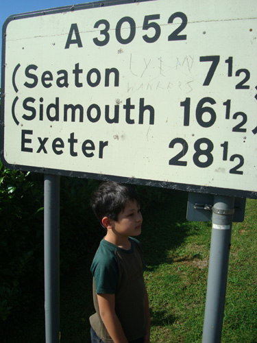 UK Road Signs - Britain All Over Travel Guide