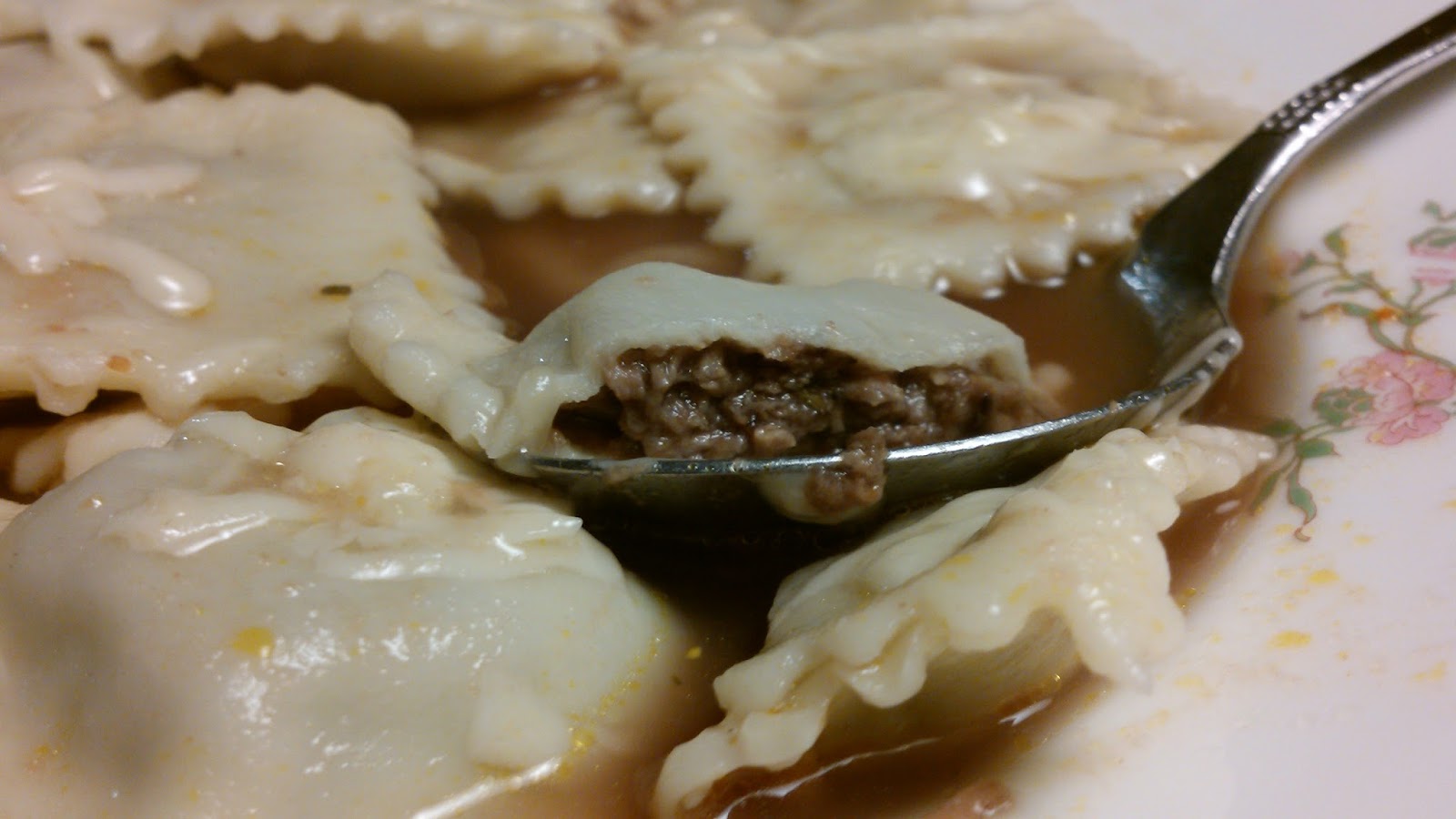 La Cucina de Marcello Cuoco: Ravioli di brasato in brodo