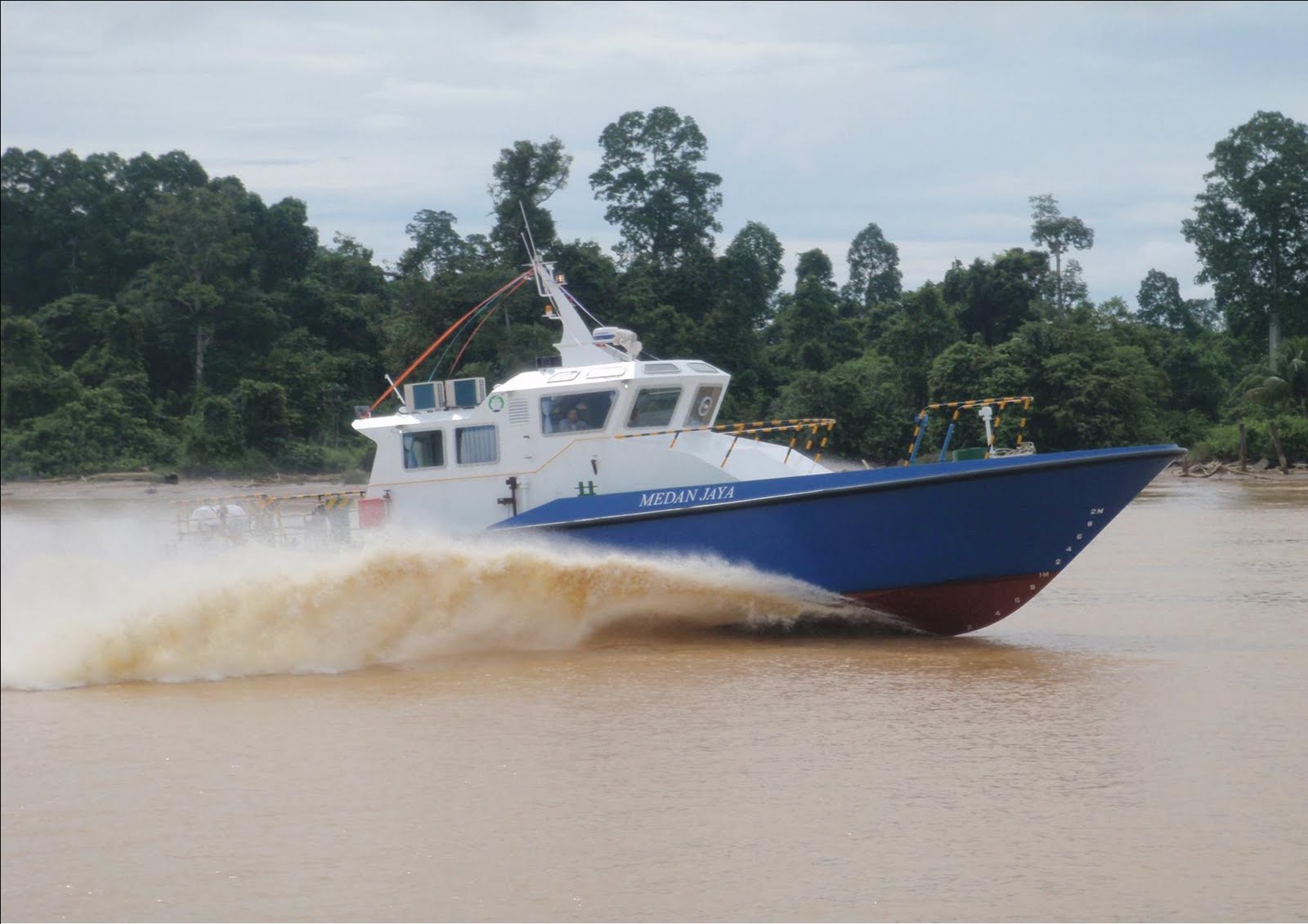 BOAT DESIGN AND MARINE ENGINEERING SERVICES: STEEL WORKBOAT - TUG ...