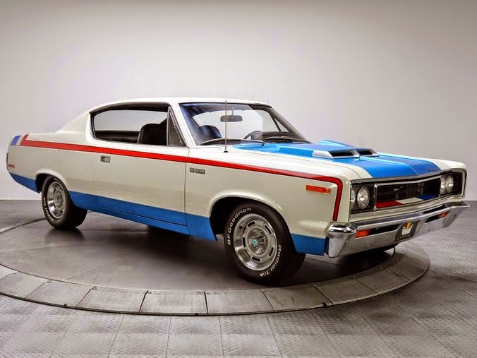 Diecast 1/18: Amc Rebel Machine 1970 par Yat Ming