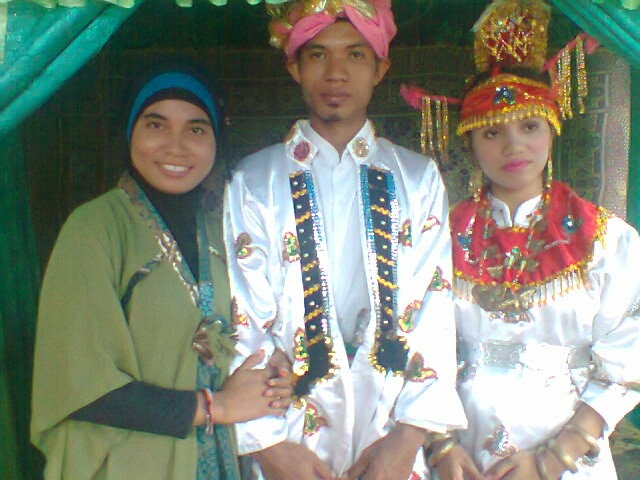 motivasi dan pendidikan: pakaian adat perkawinan suku muna sulawesi ...