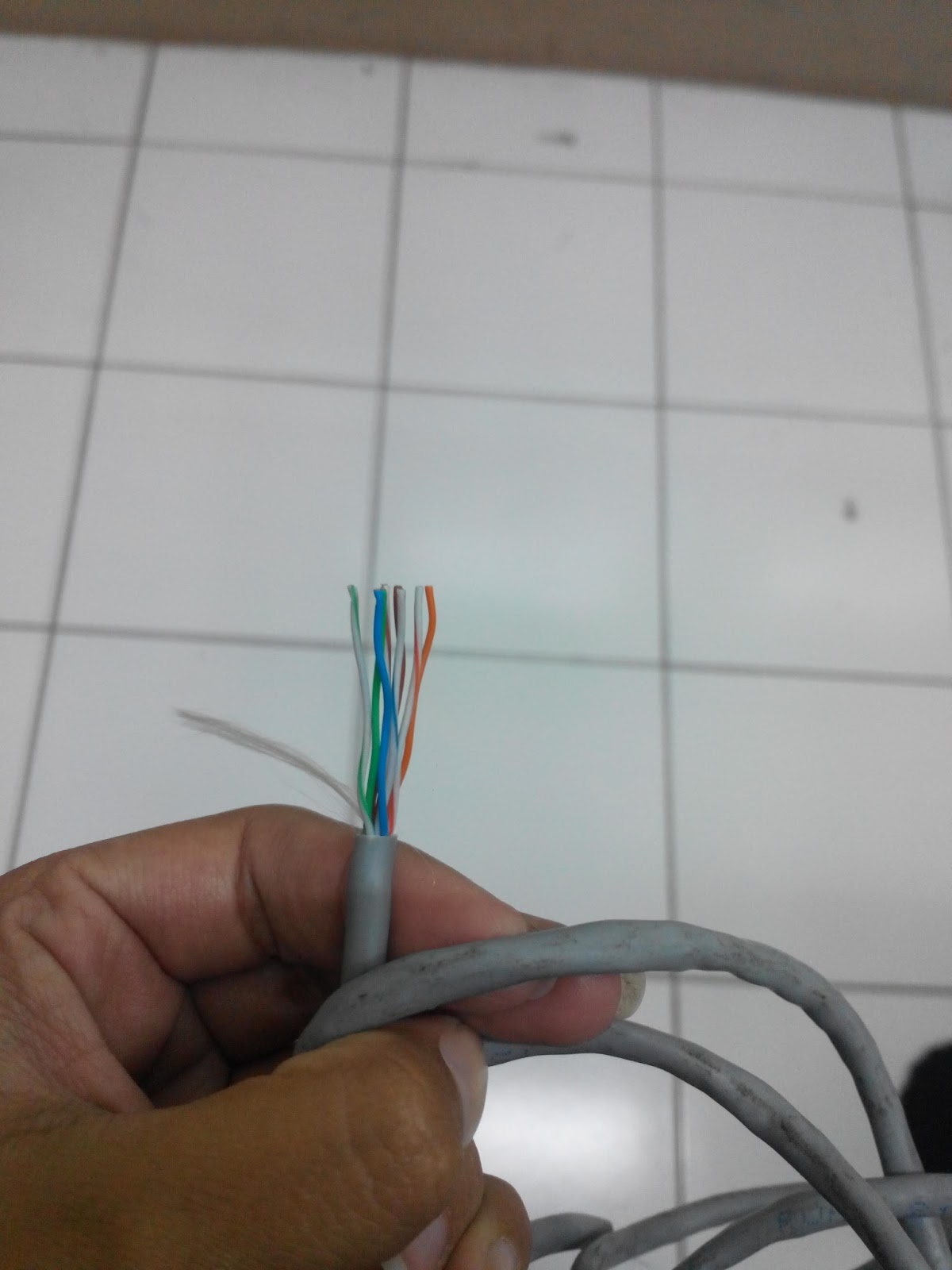 HELLO THERE!! WELCOME TO MY BLOG: Tugas Jaringan Komputer : Membuat ...