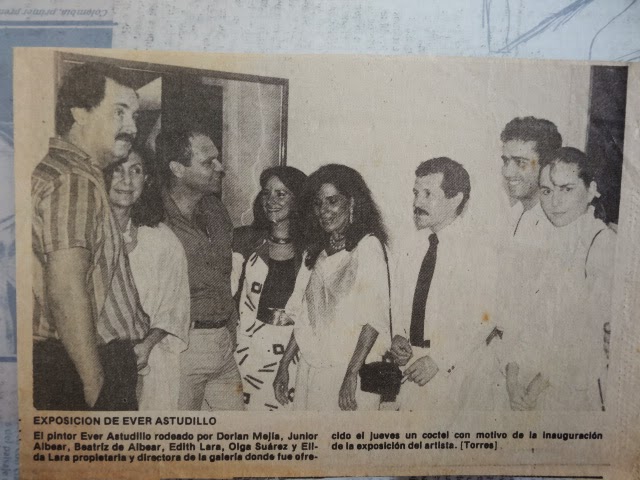 EVER ASTUDILLO - GENTE DE PAPEL - RESEÑAS