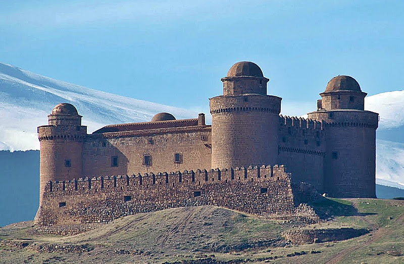 Castillos y Fortalezas de España: Castillo de La Calahorra ( Granada )