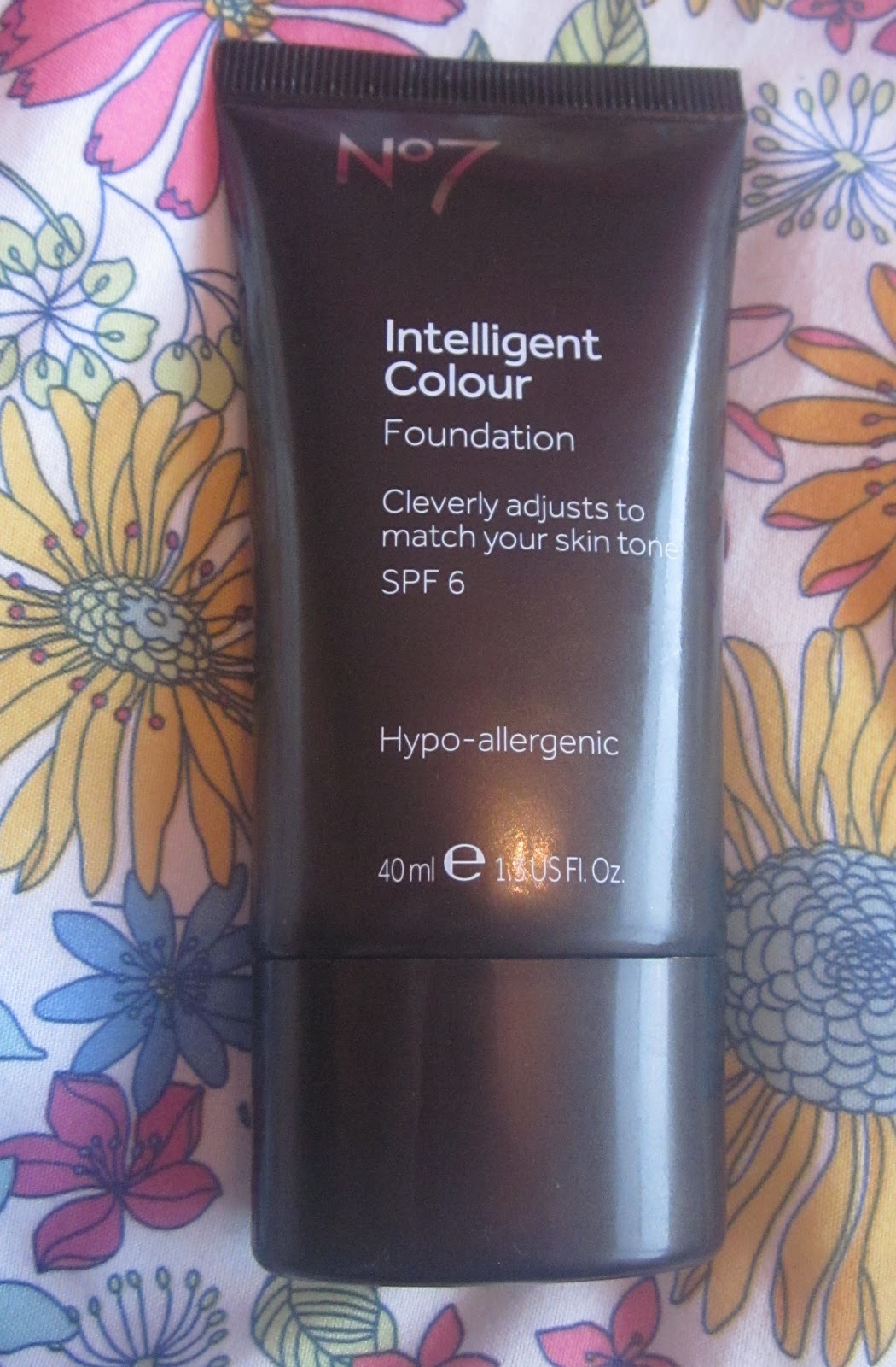 Its a Blondes Life!: No7 Intelligent Colour Foundation Review