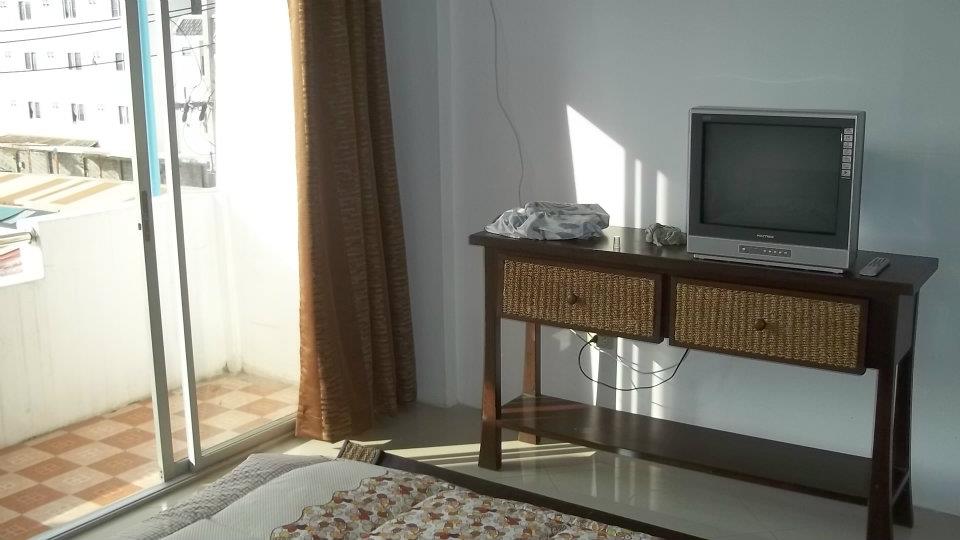 BACIONE BAR ROOM FOR RENT PATTAYA THAILANDIA: Bacione Bar Room For Rent