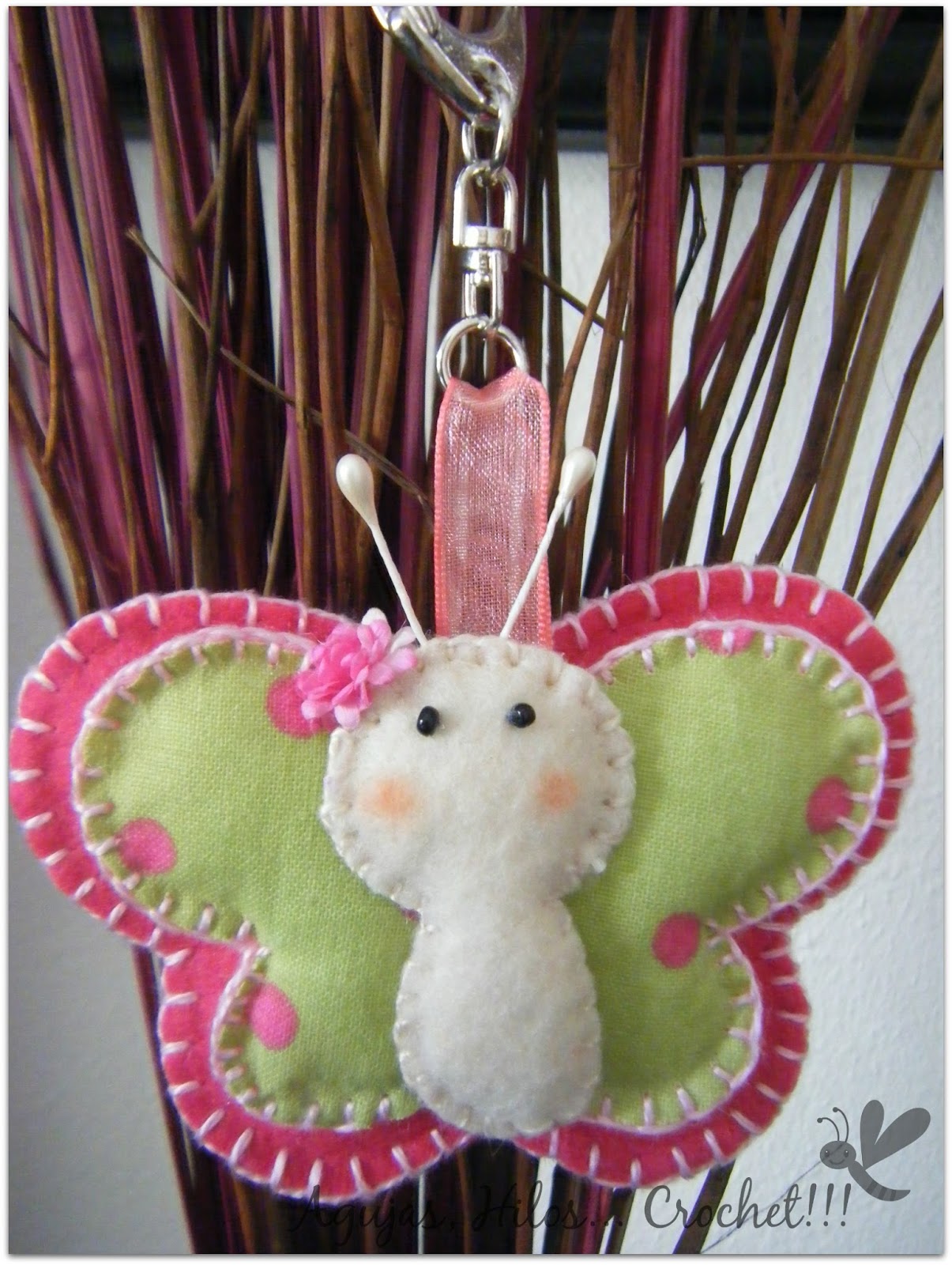 Hermosa Mariposa en fieltro- Llegó la Primavera - Agujas, Hilos ...