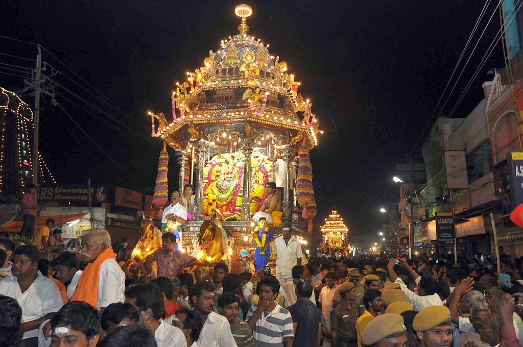 2014 Deepam Festival. Day Six—Night: Silver Chariot - ARUNACHALA GRACE