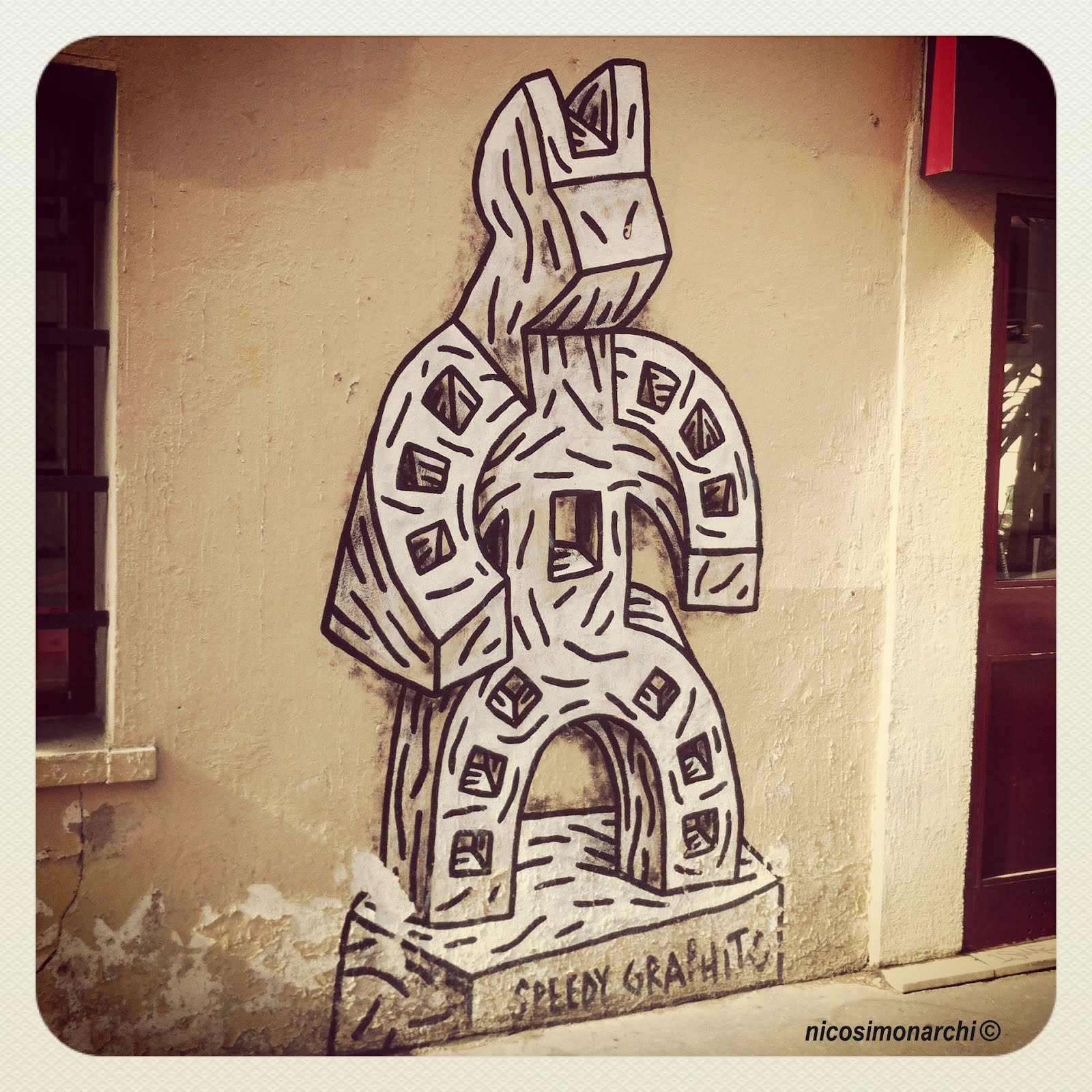 Fable moderne "l'architecte qui se prenait pour un photographe": Graff ...