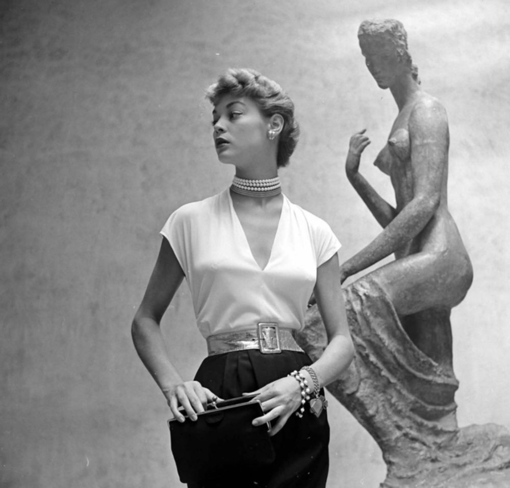 40 Stunning Black and White Photos of Jean Patchett, a Model Who Helped ...