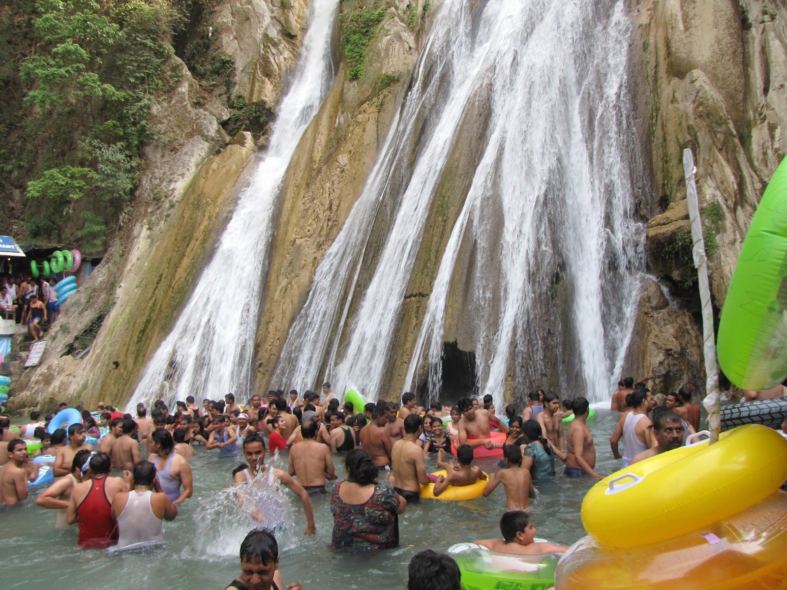 Tourist Places India: MUSSOORIE