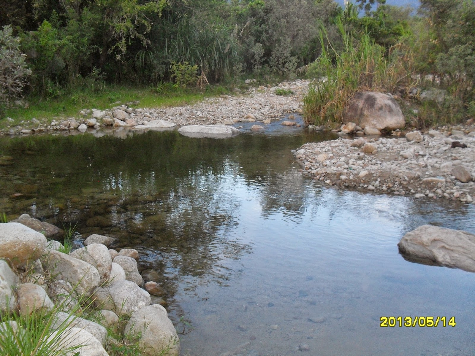 AMANTE DE LA BUENA VIDA: Piscinas naturales en rio de Rivera Huila ...