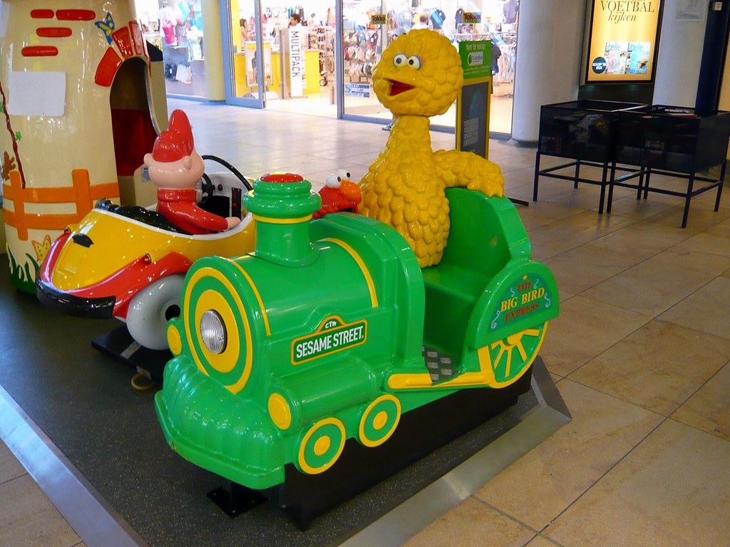 Big Bird Bridge: Tokyo Sesame Place coin operated kiddie rides