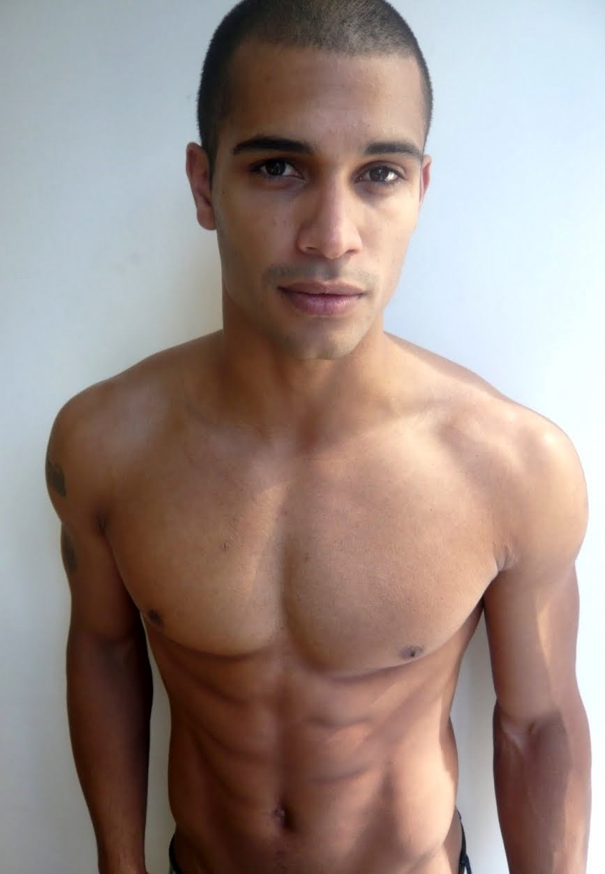 L'Homme du Jour: NATHAN OWENS