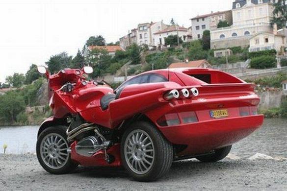 Autoscout: Unusual-Ferrari-Car-Motorcycle