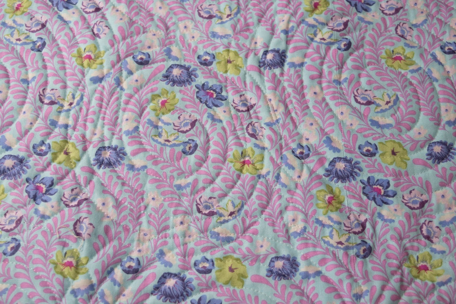 Tutorial: Invisible Pieced Backing - BRIAR HILL DESIGNS