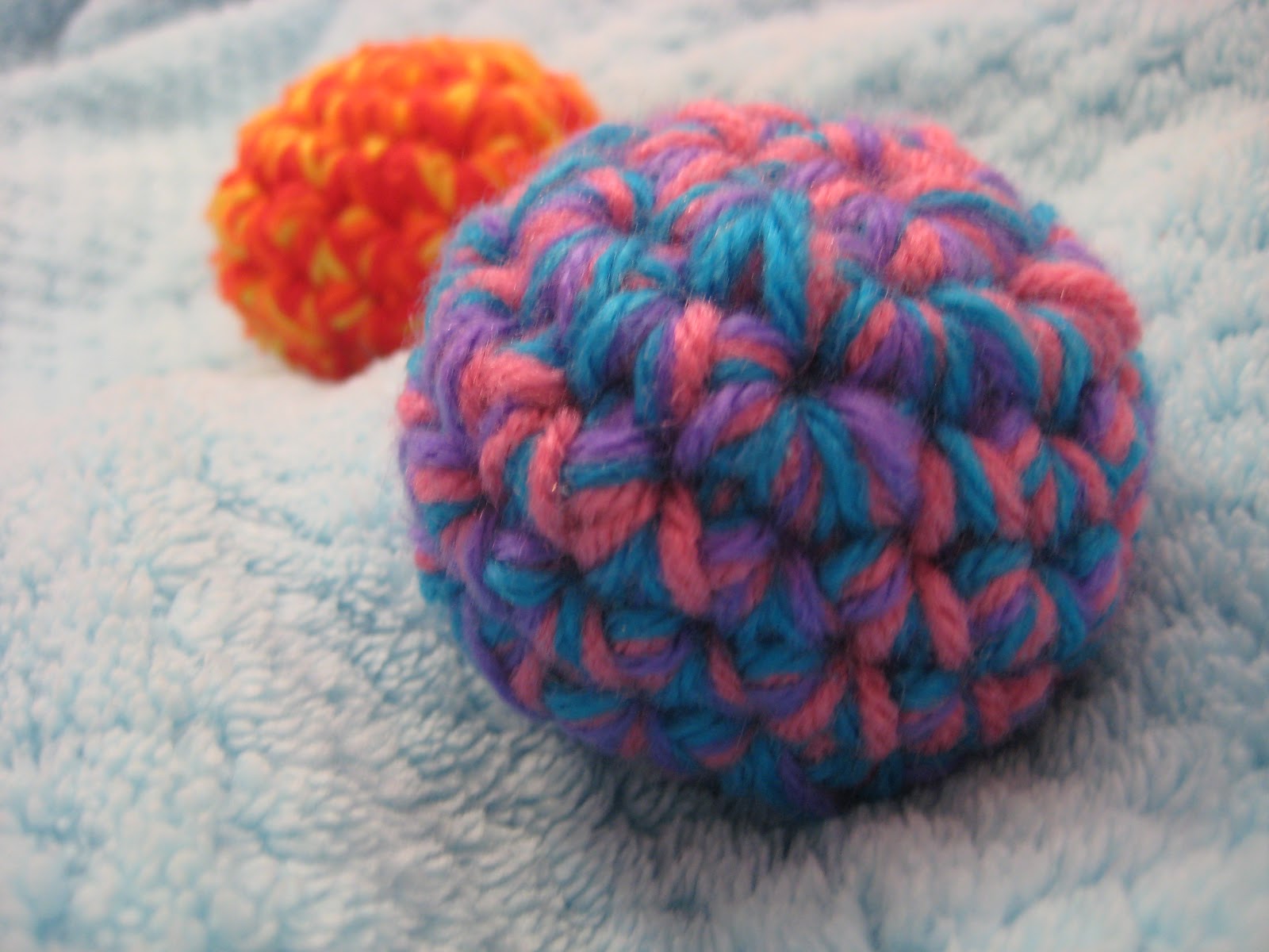 Crochet Warrior: Crochet balls