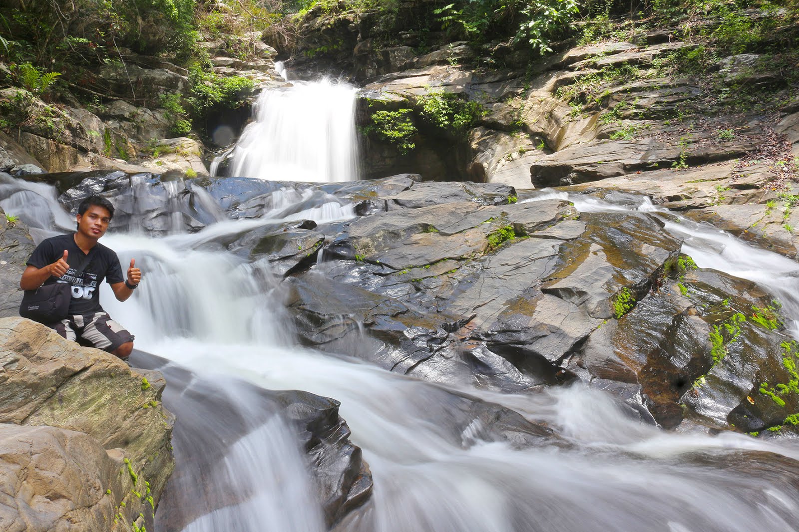 LOVE NATURE, LOVE GOD: Olangoan Waterfalls: Gushing in Palawan