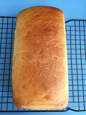 Miki's Food Archives : Plain Sweet Loaf - The bread that stay soft for ...