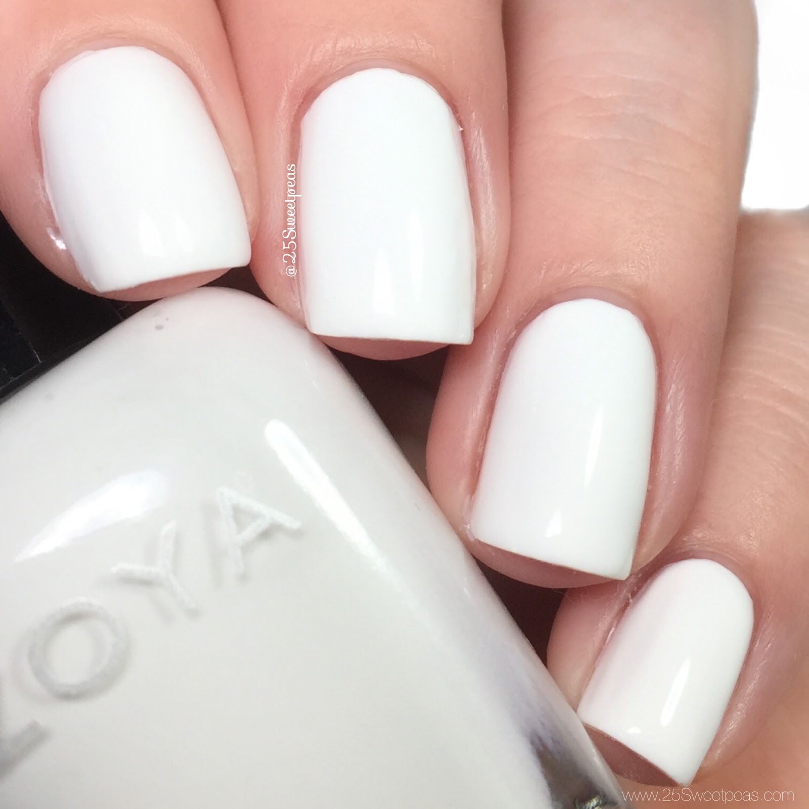Zoya Snow White