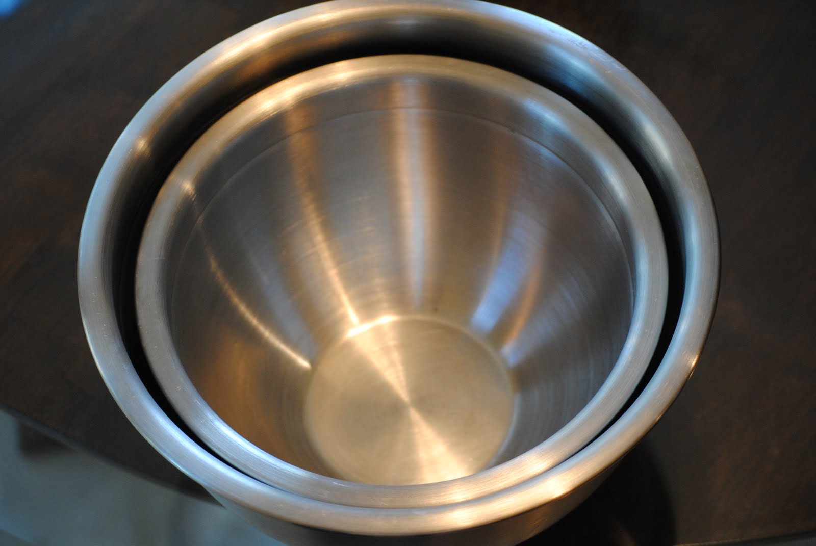 Calico and Cupcakes: Party Tip: Ice Bowl