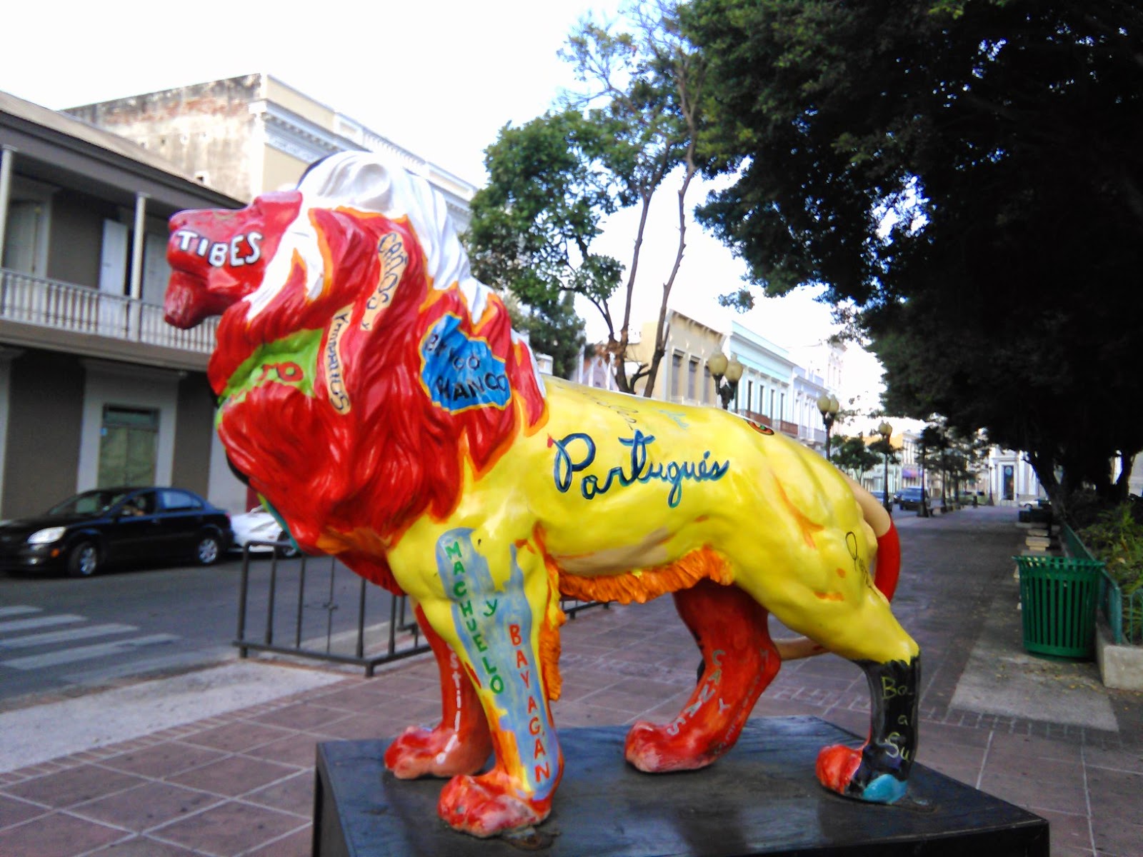 Piro's Mail Art: Urban Art at Ponce , Lions from Puerto Rican artists ...