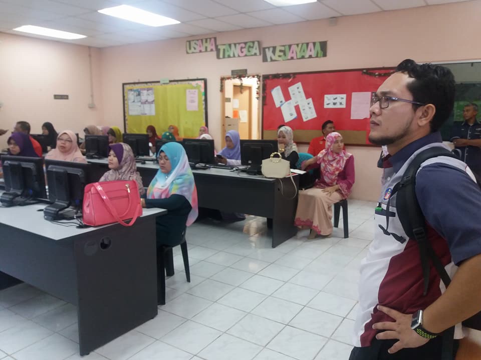 SMK DEWAN BETA | tAKLIMAT PENGGUNAAN VLE GURU DAN MURID | LAMAN USTP KOTA