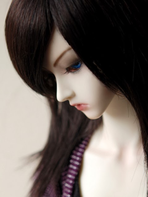 chimney bells: Cute Barbie Doll Sad HD Wallpaper