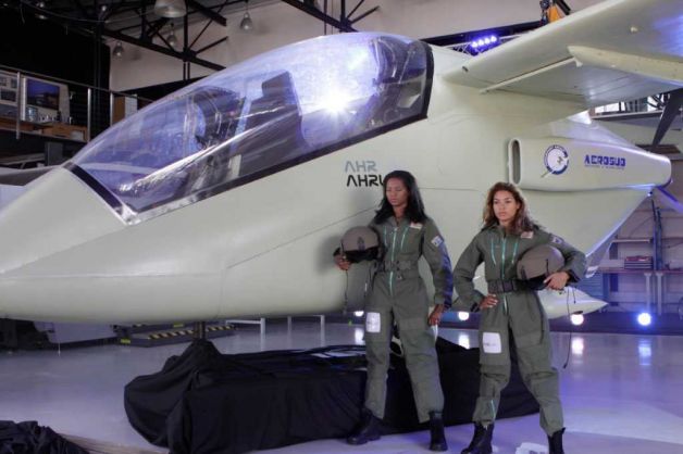 Desarrollo y Defensa: Un revolucionario avión COIN/ISR sudafricano