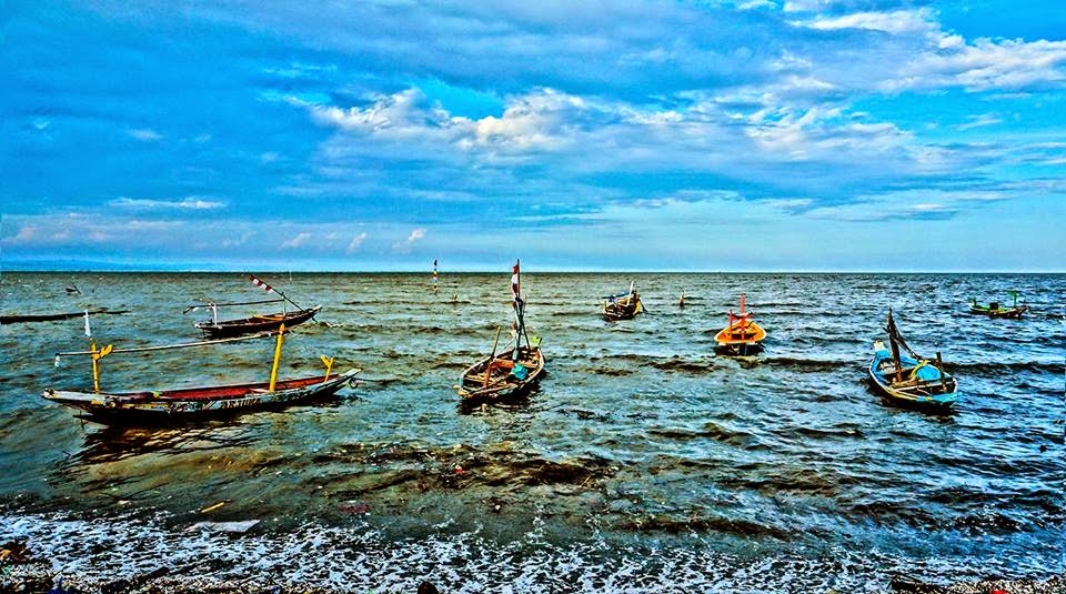 Pantai Kenjeran Surabaya: Kampung Nelayan Kenjeran Surabaya