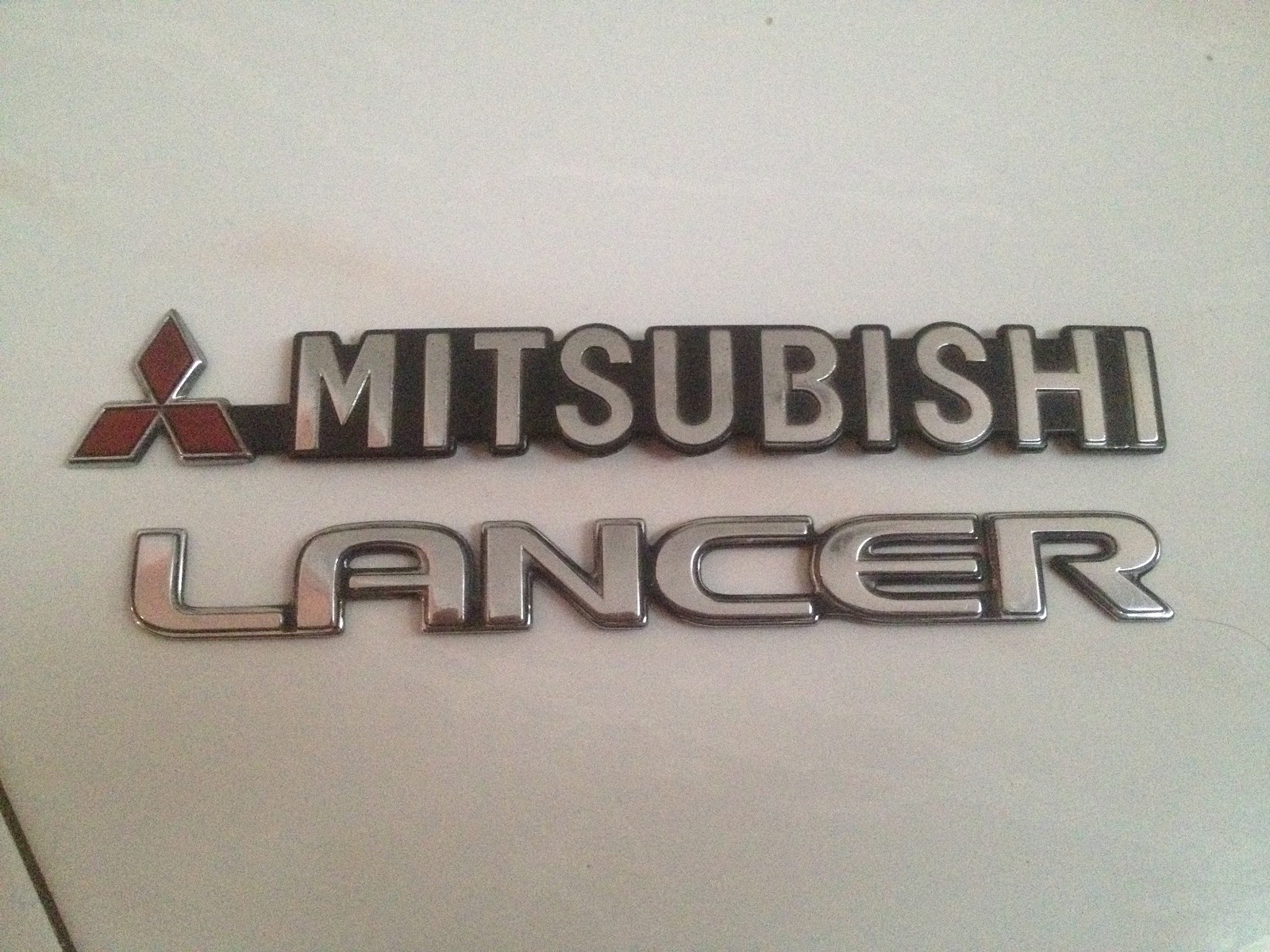 yeoppy - 0166767967: EMBLEM MITSUBISHI LANCER RM60 INCLUDE POSTAGE