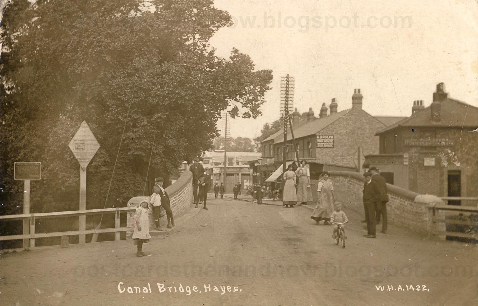 Postcards Then and Now: Hayes, Middlesex, Canal Bridge c1913