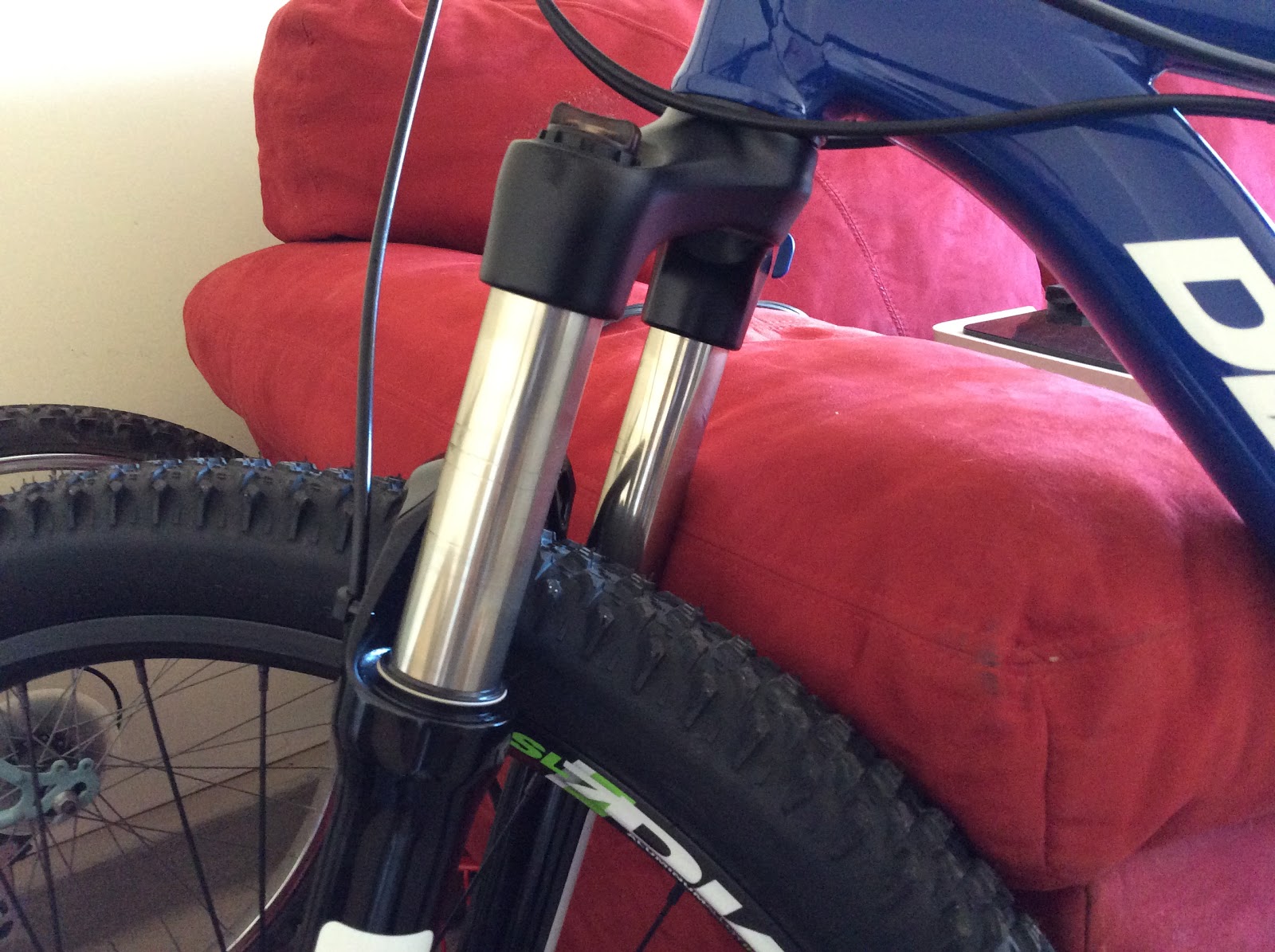 A man's view: Diamondback Overdrive Sport 29er (My Favorite Toy)