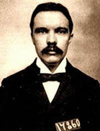 Mundo Tentacular: Demônio no Campanário - Os crimes e a maldição de ...