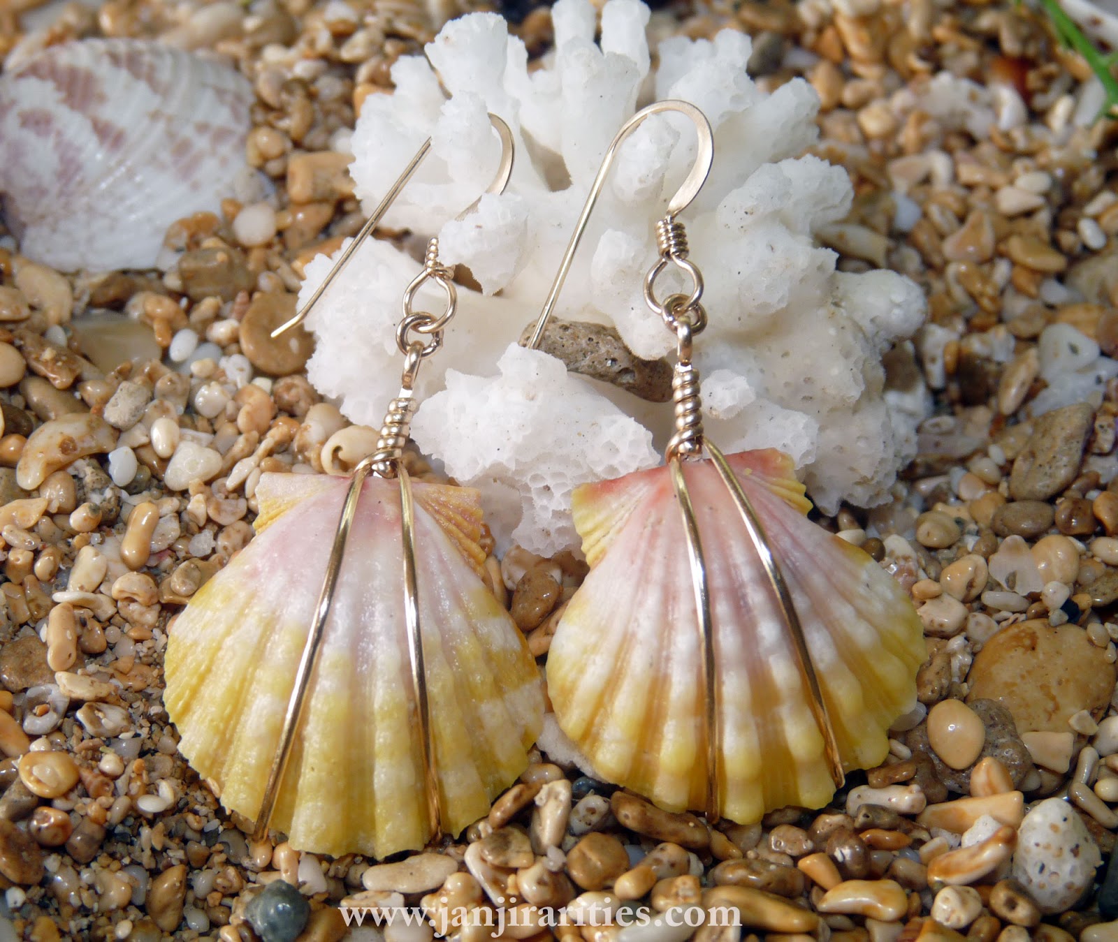 Kahelelani & Sunrise shell jewelry by.... Janjira: Sunrise shells earrings