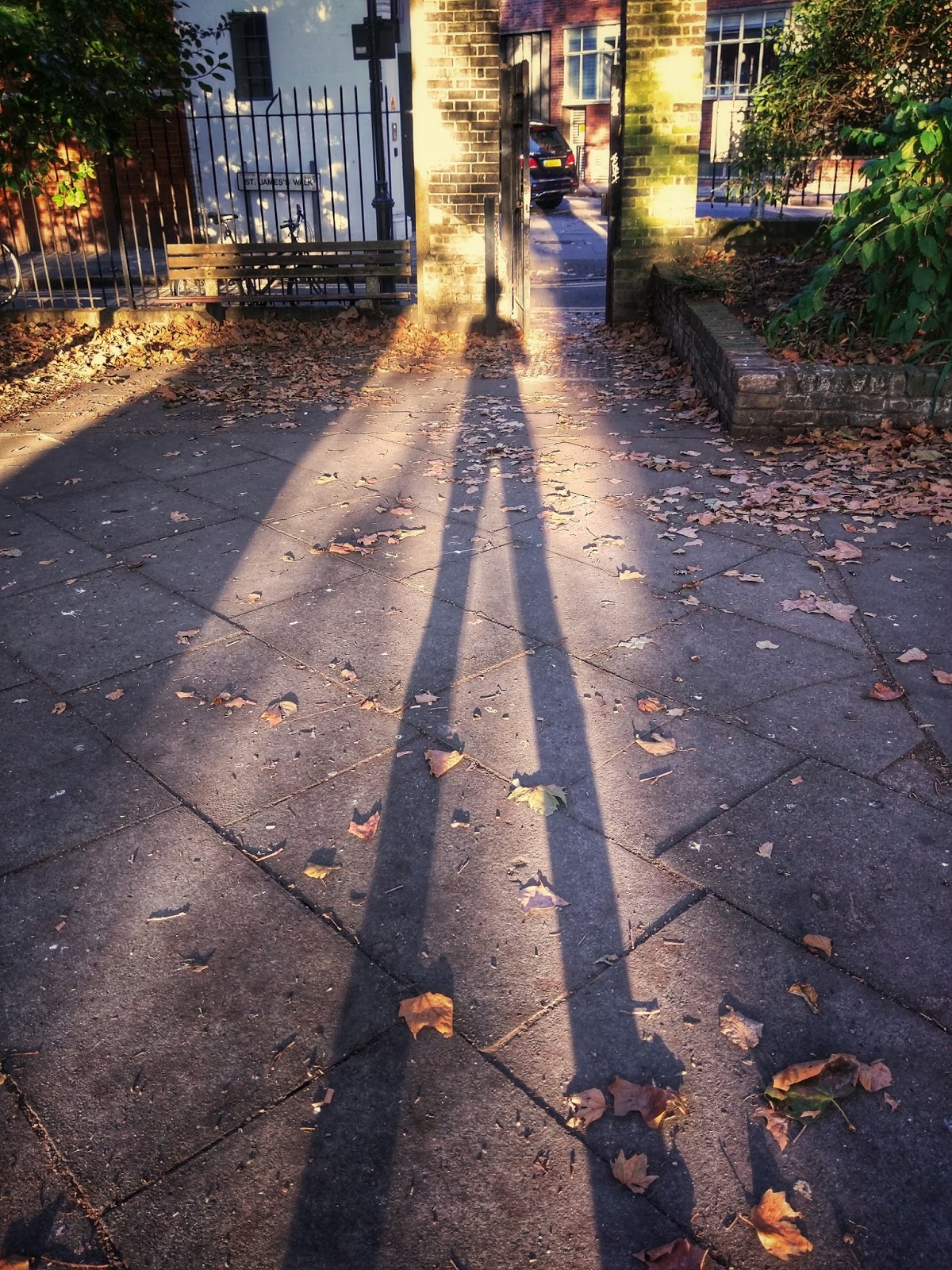 Happening London: London Shadows