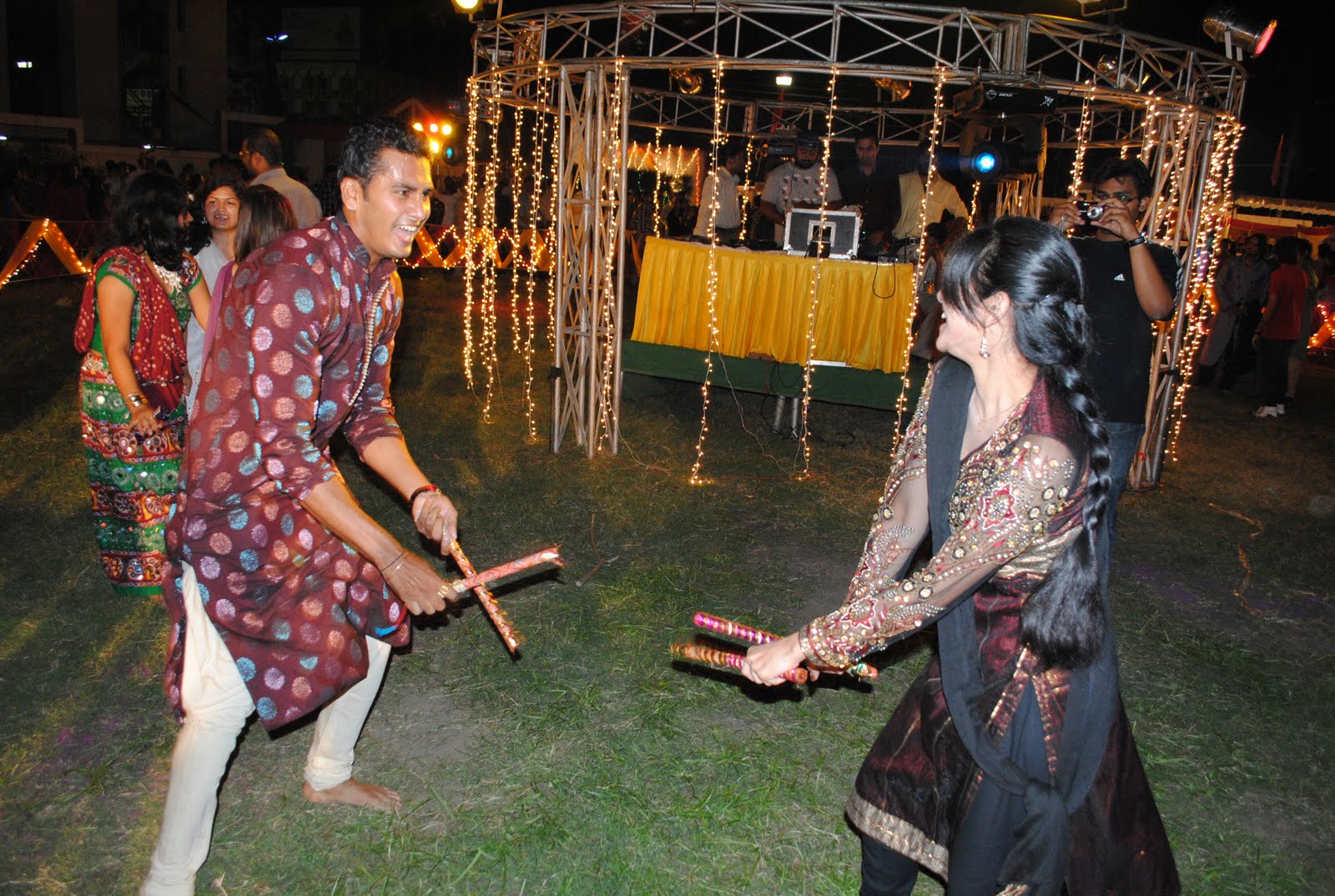Vindhya Institute of Technology and Science, Indore: Garba Raas ( Our ...