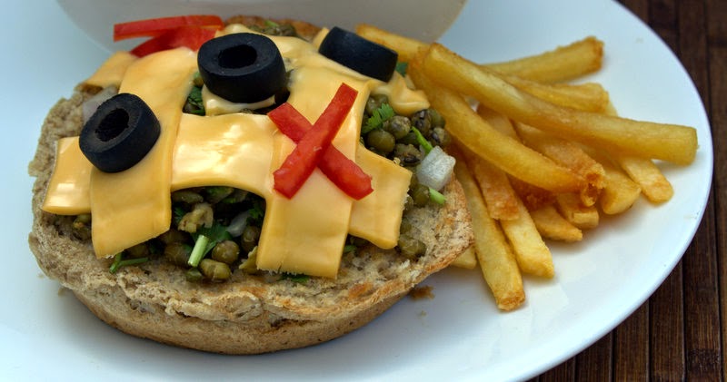 Mung Bean Tic Tac Toe / Criss Cross Burger - Ribbons to Pastas