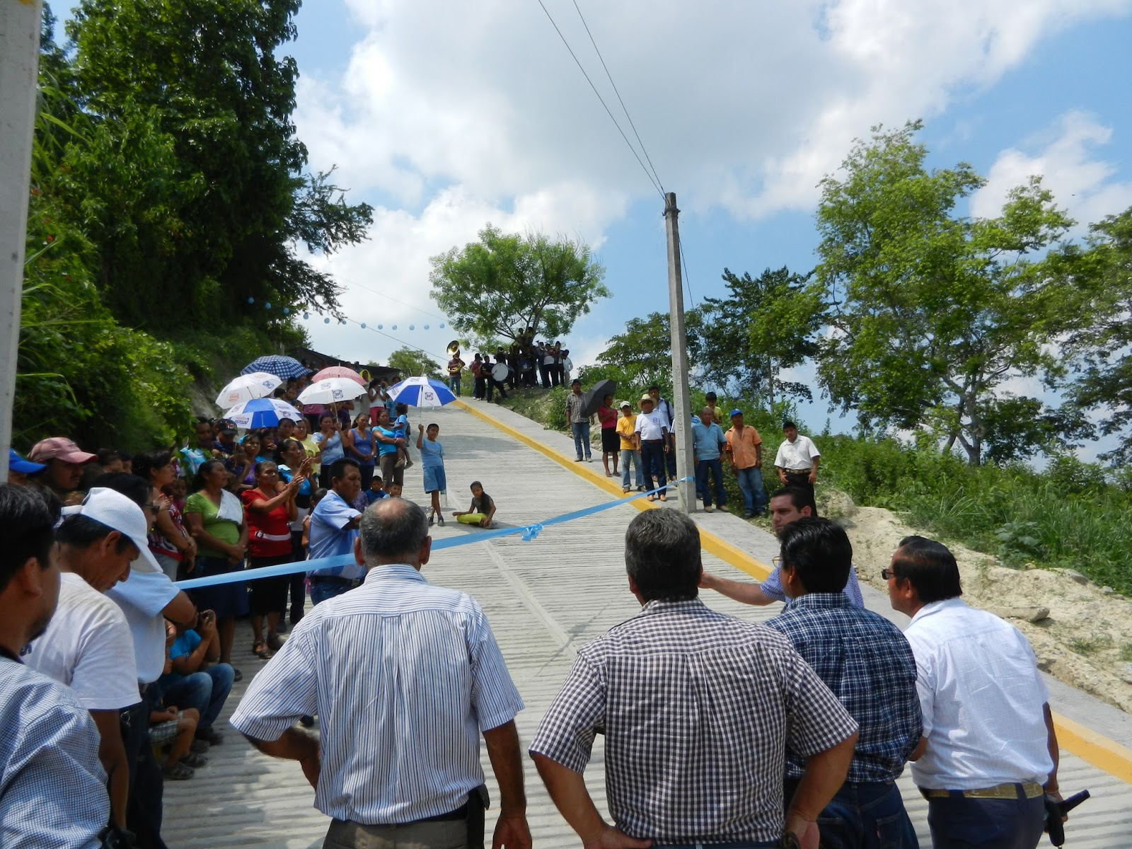 TANTOYUCA EN LA NOTICIA: AYUNTAMIENTO DE TANTOYUCA, SIGUE INAUGURANDO ... TANTOYUCA EN LA NOTICIA: AYUNTAMIENTO DE TANTOYUCA, SIGUE INAUGURANDO ...