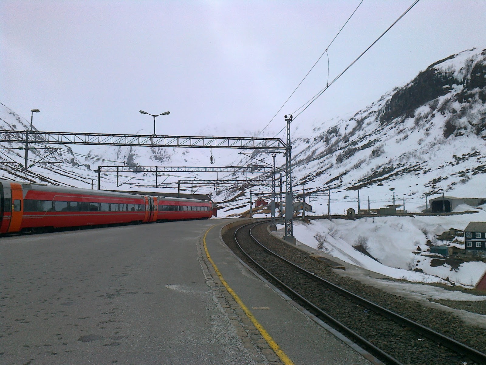 Jannicke: Stemingsbilder fra Myrdal stasjon
