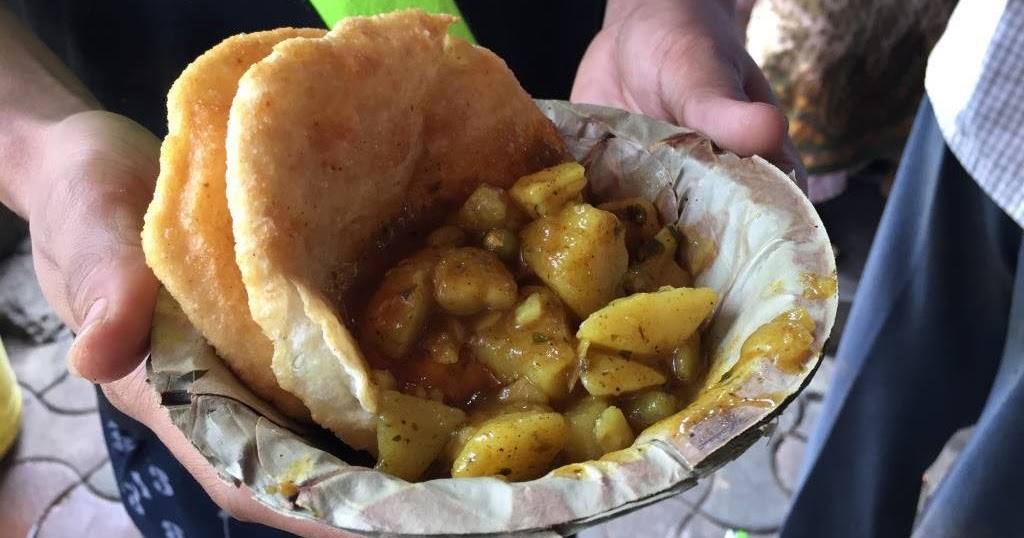 Kochuri - What breakfast means to Bengalis