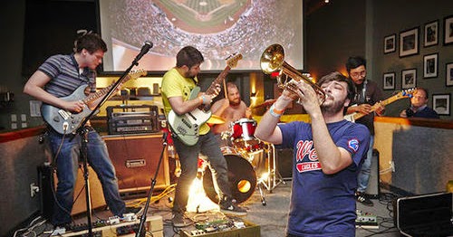 Sophie's Floorboard: Foxing