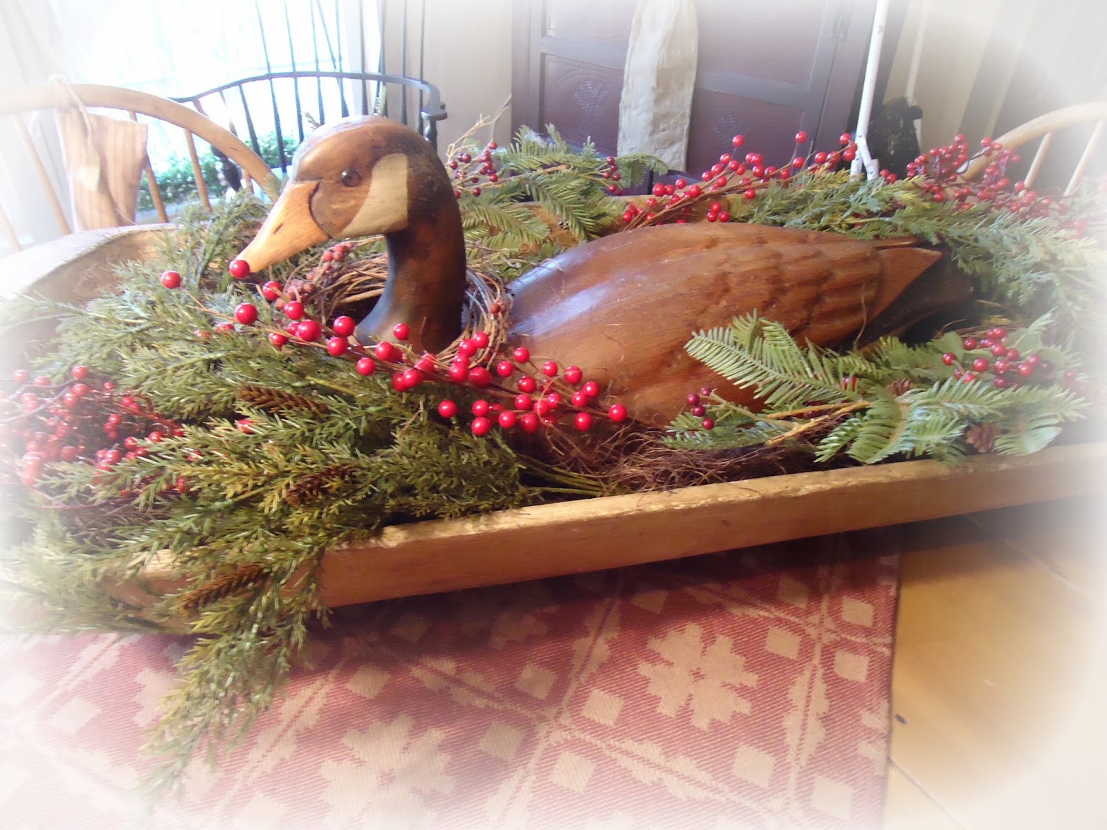 MY COLONIAL HOME: A BIT OF CHRISTMAS