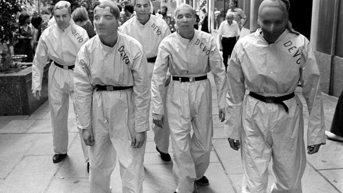 OLD, WEAK BUT ALWAYS A WANKER - THE PUNK YEARS: DEVO - Hardcore Devo ...