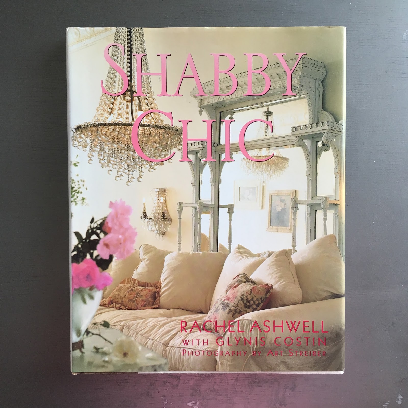 The Bookish Dilettante: Rachel Ashwell's Shabby Chic Books Round-Up